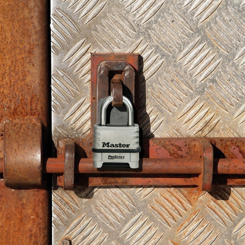 Cadenas de sécurité tout inox à combinaison 1174D - Master Lock